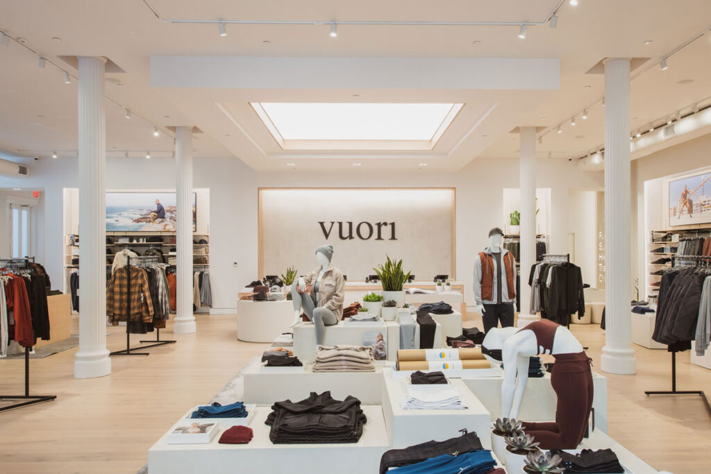 Vuori vs. lululemon: Everything you need to know - Wellworthy