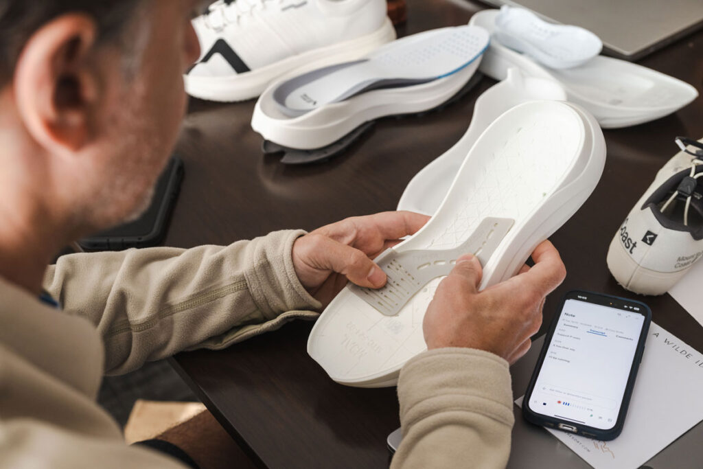 Mount to Coast: The new running shoe that lasts 1,000 miles—or more ...