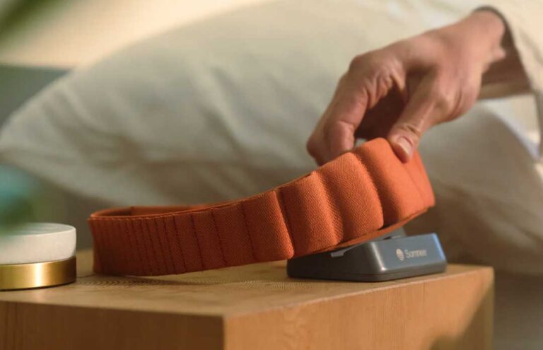 Somnee's second-gen sleep headband uses AI to boost sleep performance ...